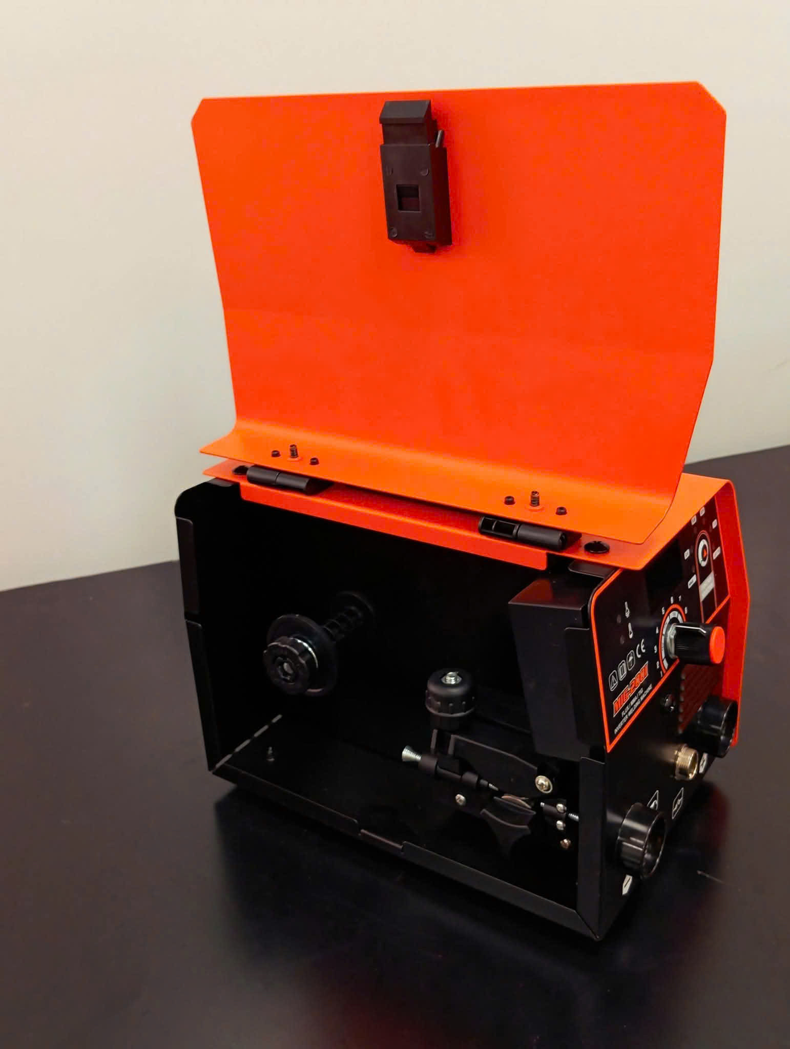 Máy hàn mig Megatec NB/MIG-200I